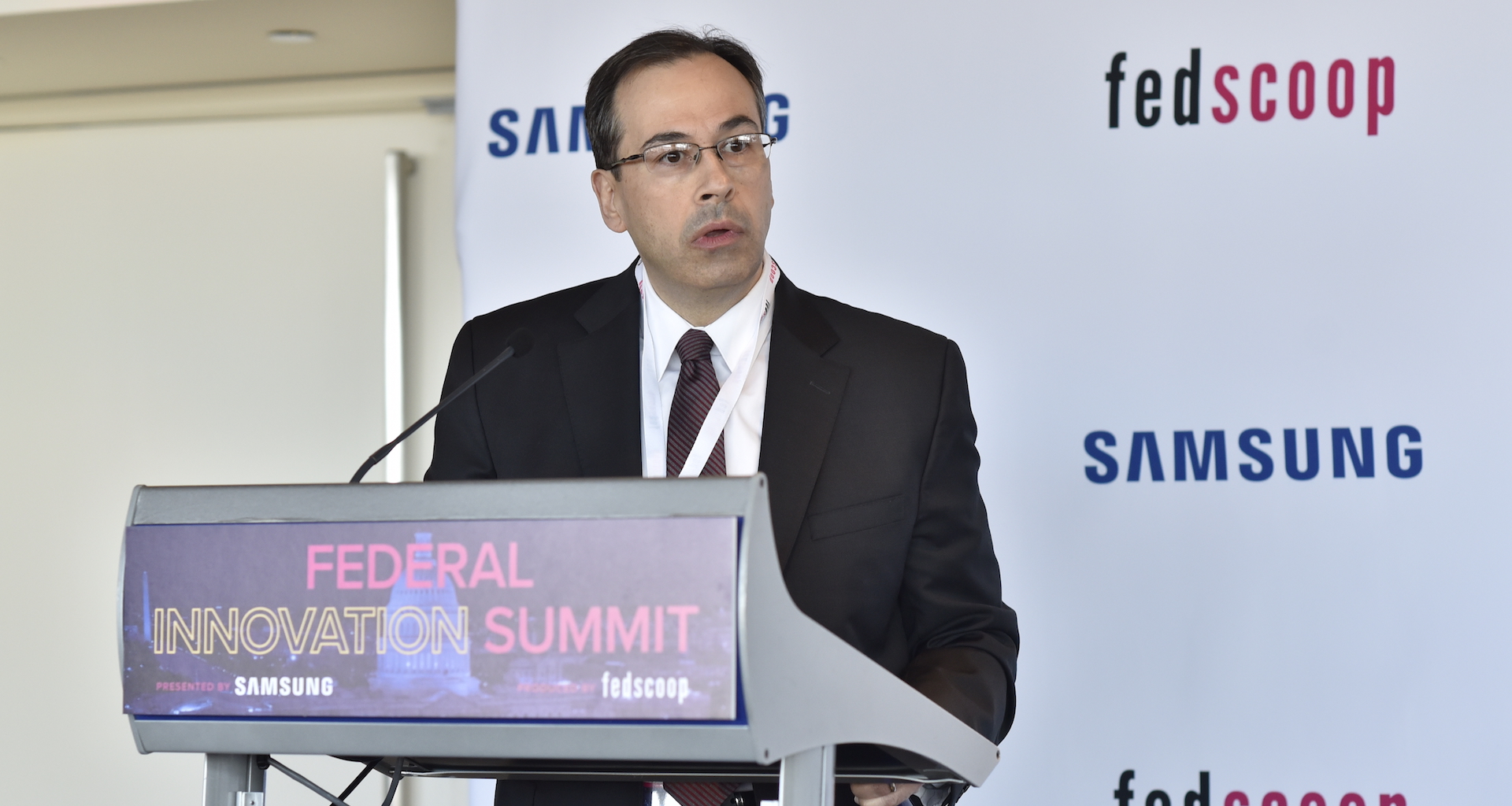 Want to sell mobile tech to the DHS? Bring your CIO | FedScoop